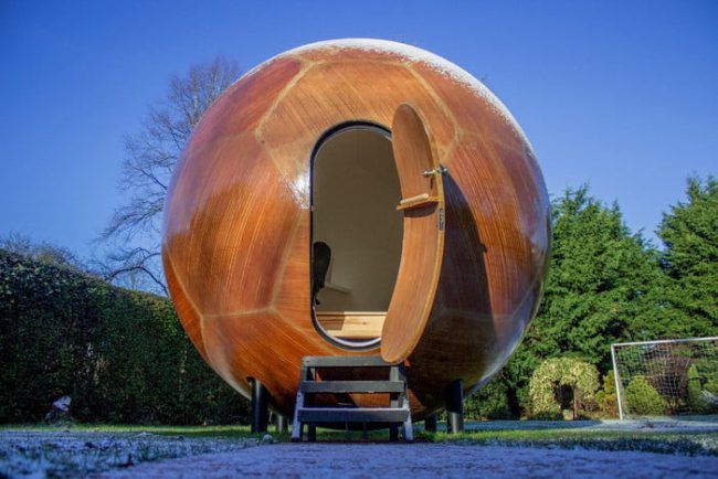 Ces sphères sont de minuscules maisons fabriquées par l'ancien ...